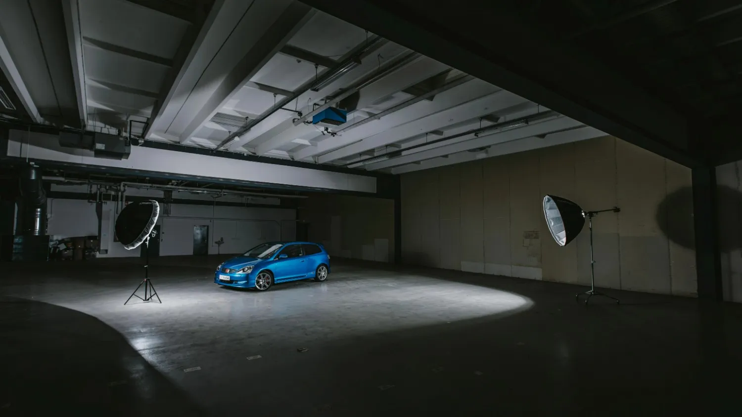 Car Photography in UAE for Brands, Dealers & Owners - Dubai Fotographer
